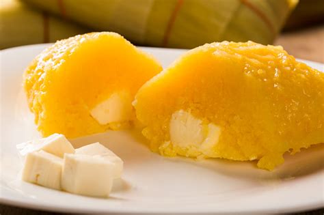 Pamonha Dengan Keju Makanan Khas Jagung Hijau Lezat Dan Murah Makanan
