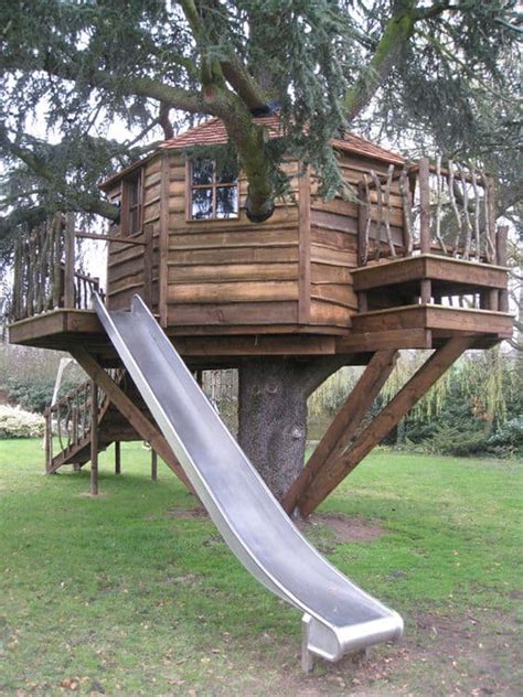 Amazing Backyard Tree House Getaways Salter Spiral Stair
