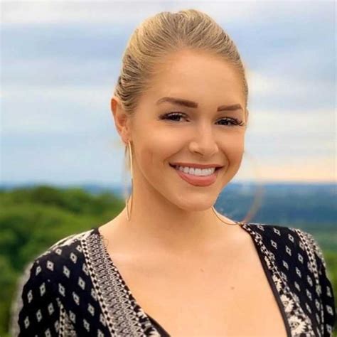 Courtney Star A Comprehensive Bio Including Age Height Figure And