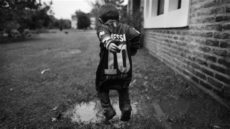 La Muestra Fotográfica Que Celebra El Regreso De Messi Infobae