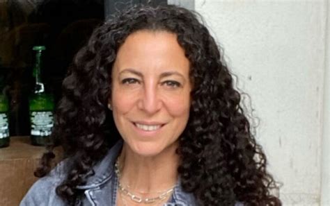 Deanna Dobosz Transformation Leader And Kelly Smiths Wife