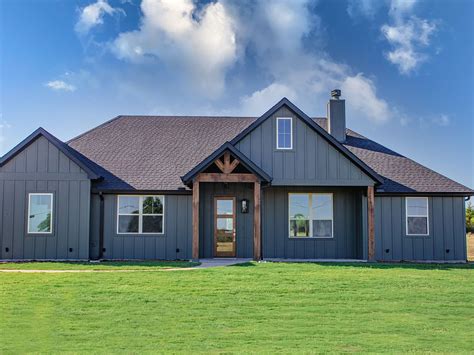 200 Sarra Ln Glbjlk Poolville Tx 76487 Zillow