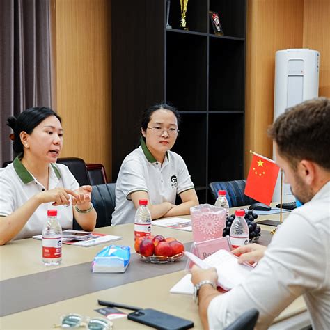 Gnee Garden Hosts Kazakhstan Buyers Interested In Planter Box Gnee Garden