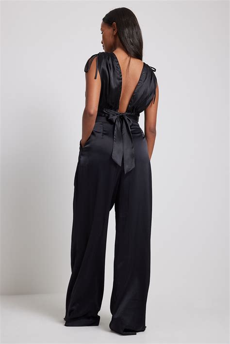 Gathered Tie Front Satin Top Black Na Kd