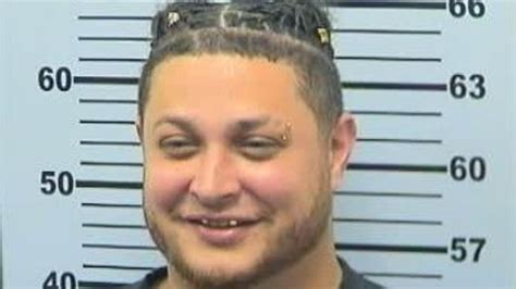 Mobile Police And Us Marshals In Manhunt For Armed Fugitive Suspect