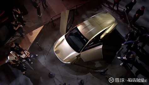 特斯拉robotaxi正式亮相，重磅发布robovan！无人出租车、人形机器人也传来最新进展 10月11日， 特斯拉 举办 We，robot