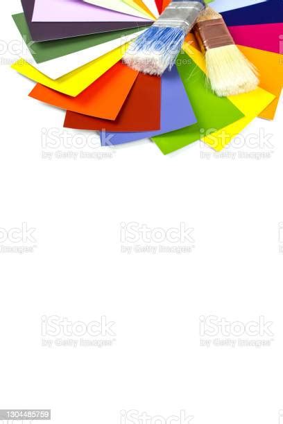 흰색 배경에 견본과 브러시를 색칠합니다 다른 색상 샘플 브러시 개선에 대한 스톡 사진 및 기타 이미지 개선 건축 다양 Istock
