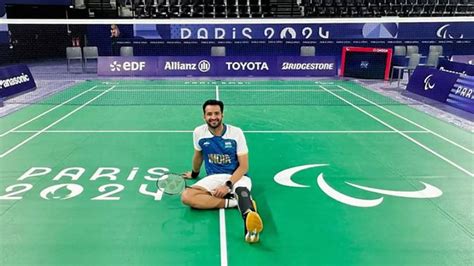Nitesh Kumar Wins Paralympics Gold Medal Train Accident Survivor Iit