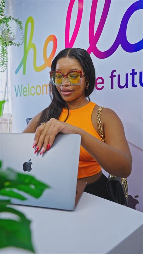 Ashleykenya Ashleykenya • Instagram Photos And Videos