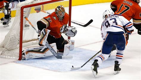 Frederik Andersen Tilbage I Målet Med Sejr Bt Ishockey Btdk