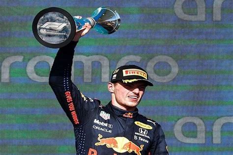 Stefano Domenicali Girang Verstappen Jadi Pembalap Paling Populer Versi