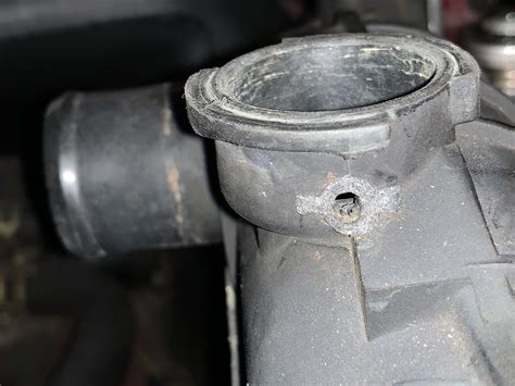 Broken Radiator Overflow Nipple FE IH MUD Com Forum Toyota Lexus Off Road Community