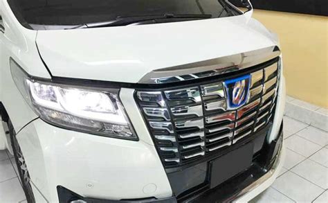ซ่อมแอร์ Toyota Alphard Hybrid ร้านซ่อมแอร์รถยนต์ ทุกรุ่นทุกยี่ห้อ วันเดียวเสร็จ รู้จริงเรื่อง