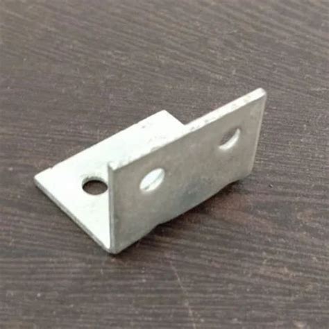 Silver 25mm Mild Steel L Clamp Bracket At ₹ 110 Kg In Muradnagar Id