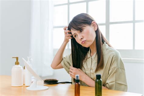 何歳から白髪染め始めた？ 理美容室で1回あたりの白髪染め平均額はいくら？ 「グレイヘアに関する意識調査」20～60代男女1000人超の 本音