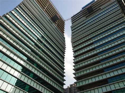 誠紳開發工程有限公司 佶泰南港經貿大樓