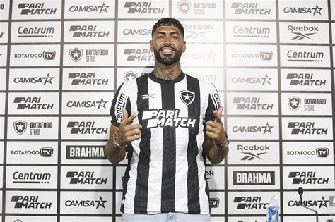 Apresentado Pelo Botafogo Barboza Avisa Quero Sempre Vencer