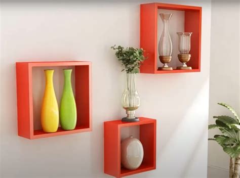 13 Best Ways To Decorate Living Room Floating Shelves