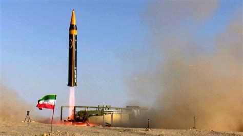 Irán Presenta Un Nuevo Misil Balístico De 2 000 Km De Alcance Afp