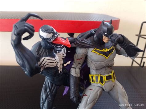 Venom Messing With Batman By Elvulkar On Deviantart