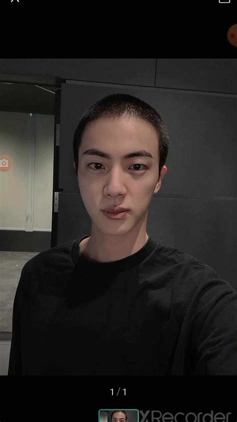 Bts Community Posts 조심해 진 우리는 당신을 기다립니다😭🥺💜