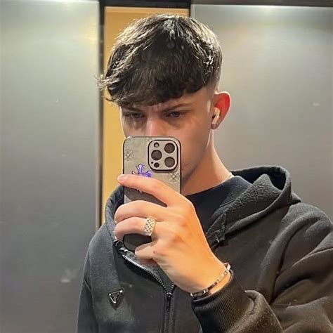 Kieran Renton Kkieranrenton • Threads Say More