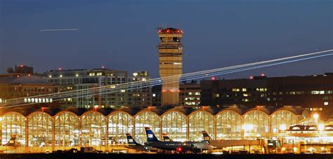 Not The Mile High Club One In 10 Travelers Has Sex In An Airport