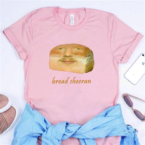 Camiseta Básica Bread Ed Sheeran Funny Meme Saoko
