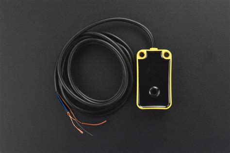 Ring Inductive Proximity Sensor 6mm Hole Diameter DFRobot