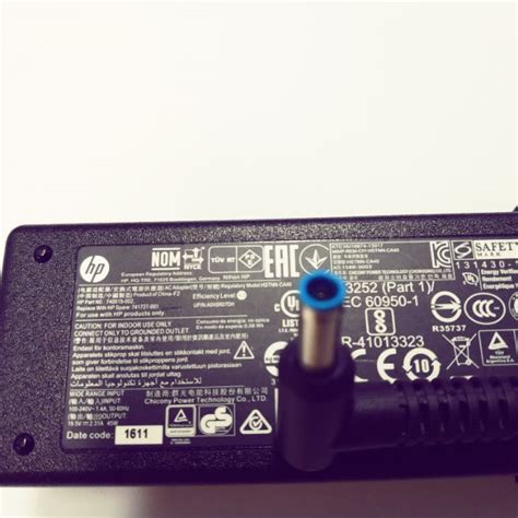 惠普HP 原廠變壓器藍頭帶針19 5V 2 31A 45W 二手良品電源供應器 蝦皮購物