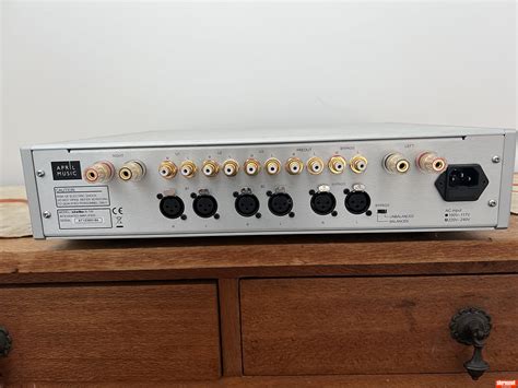 April Audio Stello Ai700 Integrated Amplifier ﻿ Integrated Amplifiers