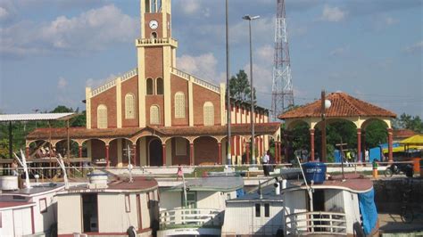 População de cidade do AM tenta invadir delegacia para linchar suspeito