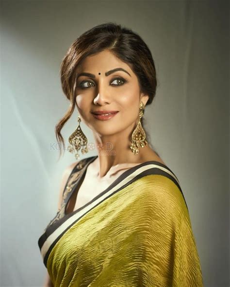 Bollywood Actress Shilpa Shetty In Mustard Saree Photoshoot Pictures 04
