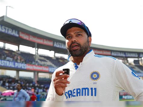 Video Rohit Sharma Got Angry At The Cameraman For Focusing On Him