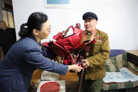 杜集区组织慰问抗美援朝老兵淮北市退役军人事务局