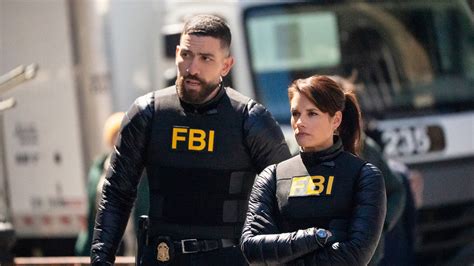Watch Fbi Season 7 Episode 21 Devoted Paramount