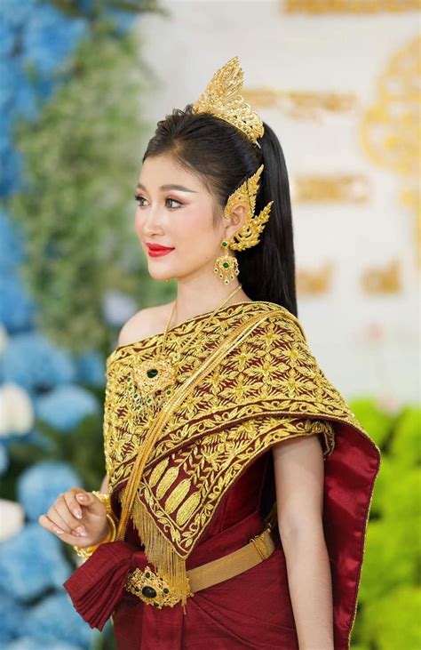 🇰🇭 កម្ពុជា 🇰🇭 Beautiful Cambodia Traditional Wedding Outfits ⚜️