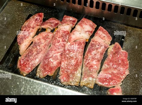 Grilled Freshness Japanese Wagyu A5 Beef Yakiniku Stock Photo Alamy