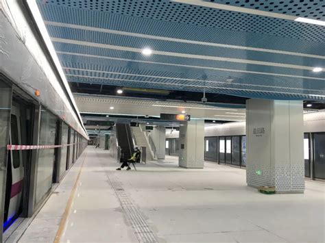 8号线一期三座车站出入口公布：直通图书馆、商场、小区深圳新闻网