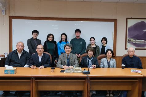 國立嘉義大學入口網 人文藝術學院 學術研究 113長崎大學師生來訪