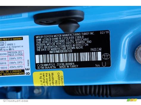 2019 C Hr Color Code 8w9 For Blue Flame Photo 133161166