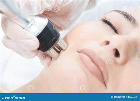 Microcurrent Technology Equipment Beautiful Young Girl Stock Image Image Of Equipment