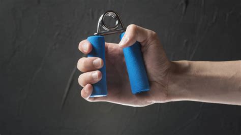 How To Increase Grip Strength 5 Exercises Healthshots