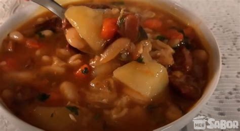 Mocotó Feijão Branco Um delicioso caldo bem nutritivo em colágeno