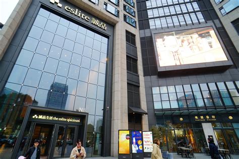 蘇州景點彩虹書店鍾書閣 誠品書局 網美打卡中國最美書店欣傳媒
