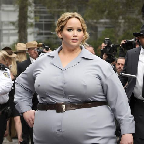 Super Sized Jennifer Lawrence By Coachzyoujerk On Deviantart