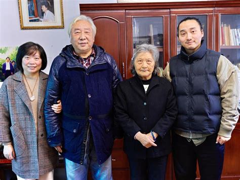 新年伊始，拜访钱小萍老师 知乎