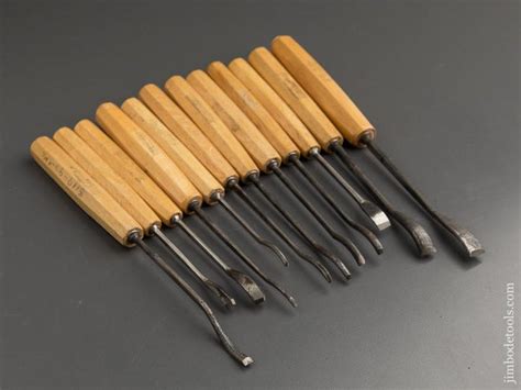 Twelve Dastra Carving Gouges With Decals 88658 Jim Bode Tools