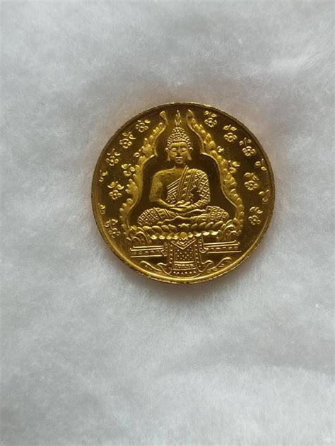 พระเหรียญพระแก้วมรกต Ennxo