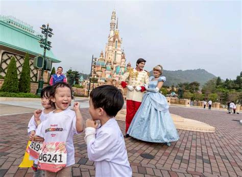 Hong Kong Disneyland Resorts K Weekend Makes A Comeback After Three Years Hong Kong Disneyland